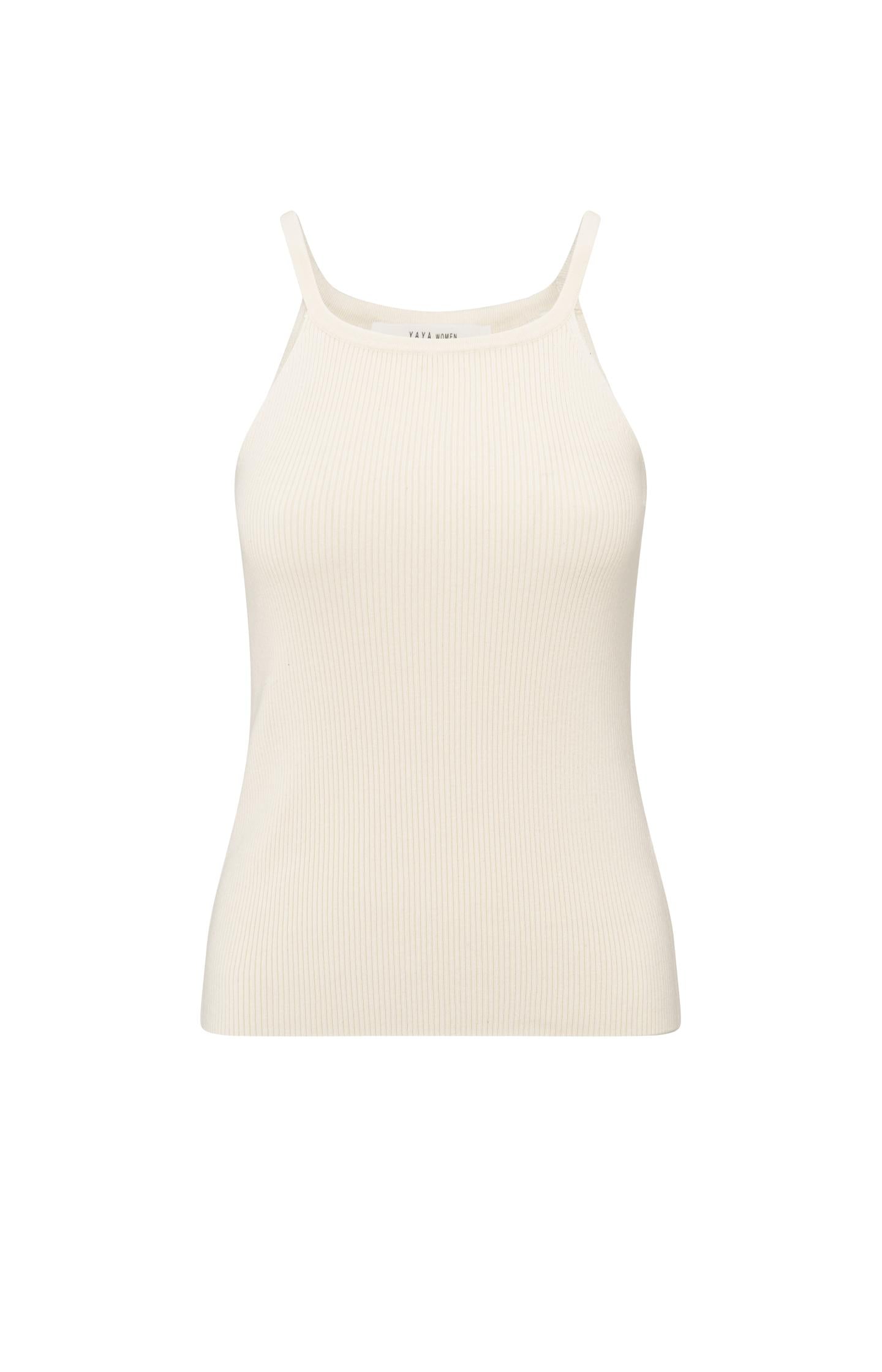 Ribbed tanktop with delicate straps
